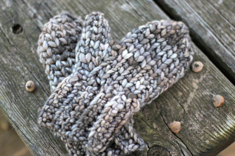 Basic Crochet Mittens - Easy Free Pattern - love. life. yarn.