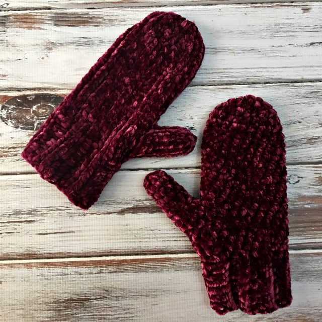 Easy Crochet Mittens (Free Crochet Pattern) - love. life. yarn.