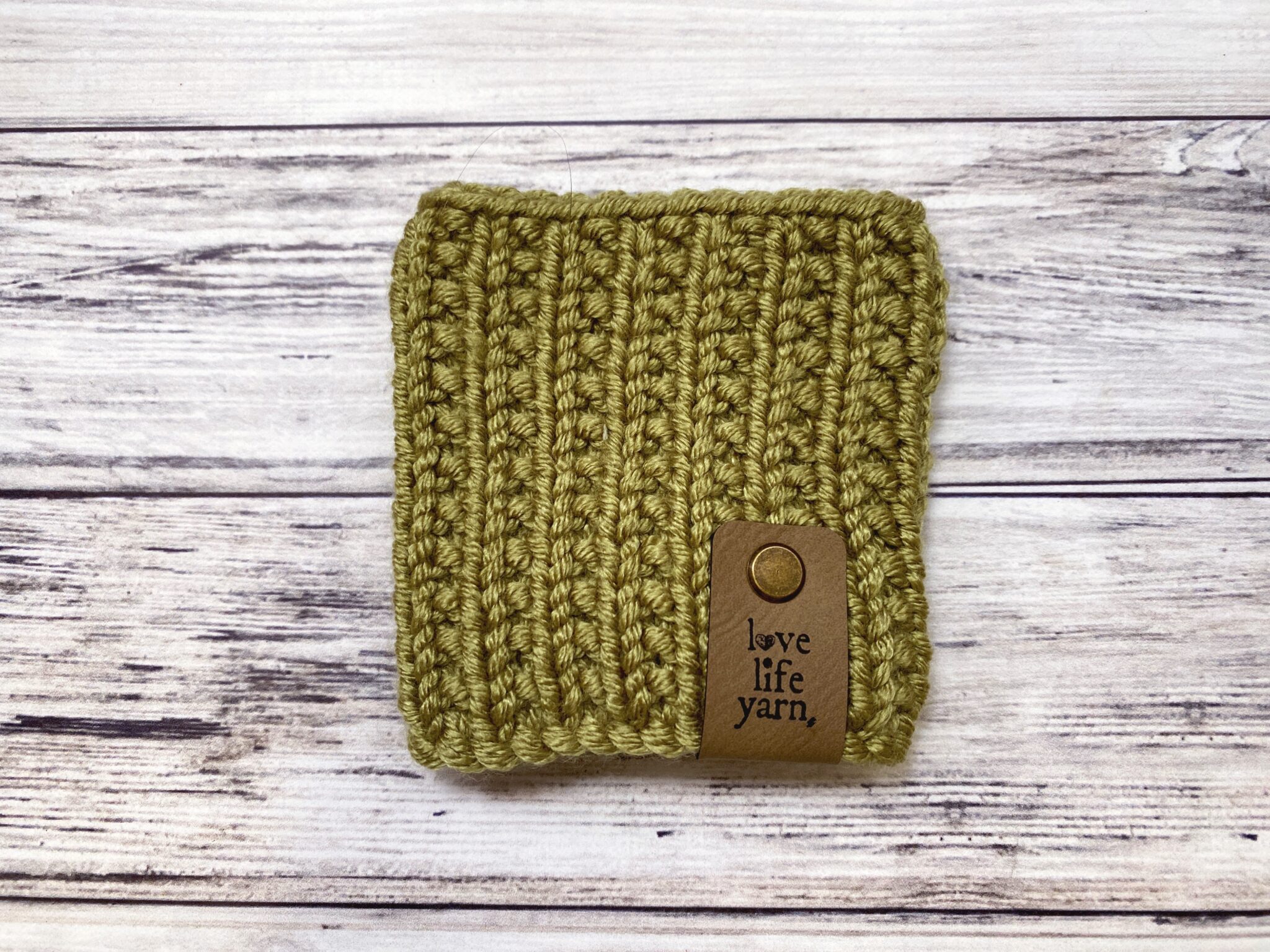 Beginner Knit Mug Cozy (Free Knitting Pattern)