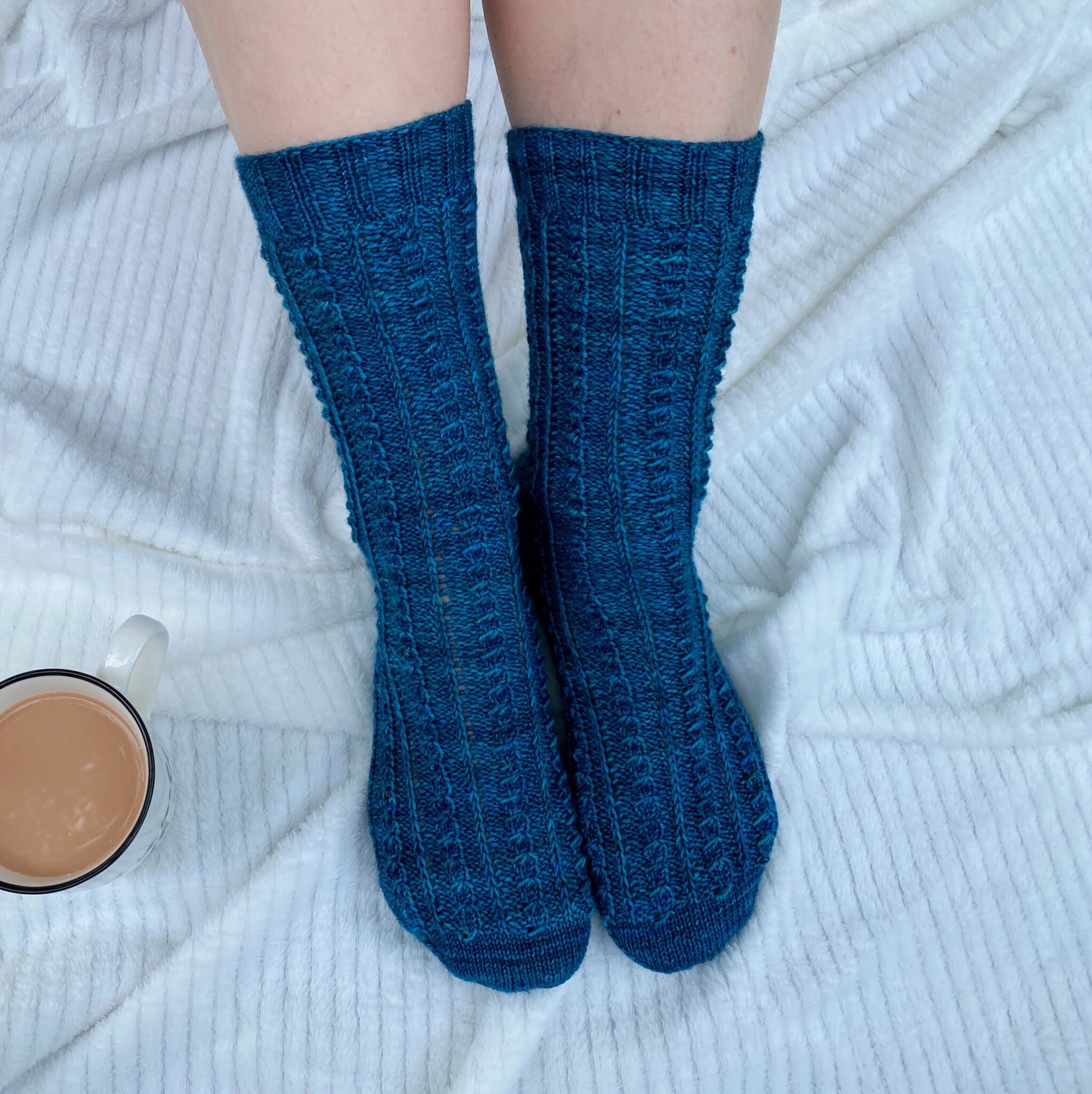 Brioche Twist Socks (Free Knitting Pattern) - love. life. yarn.