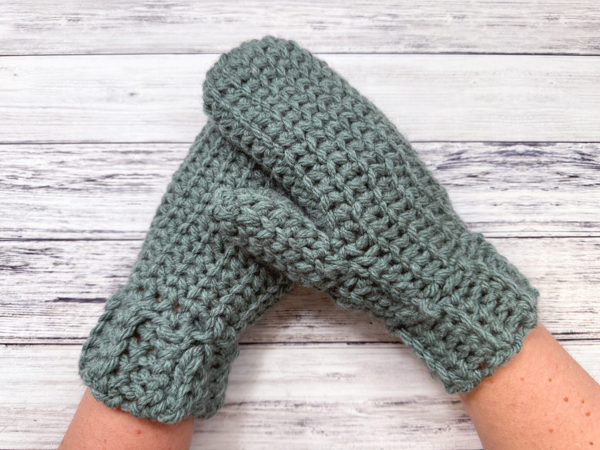 Bulky Crochet Mittens (Free Crochet Pattern) - love. life. yarn.