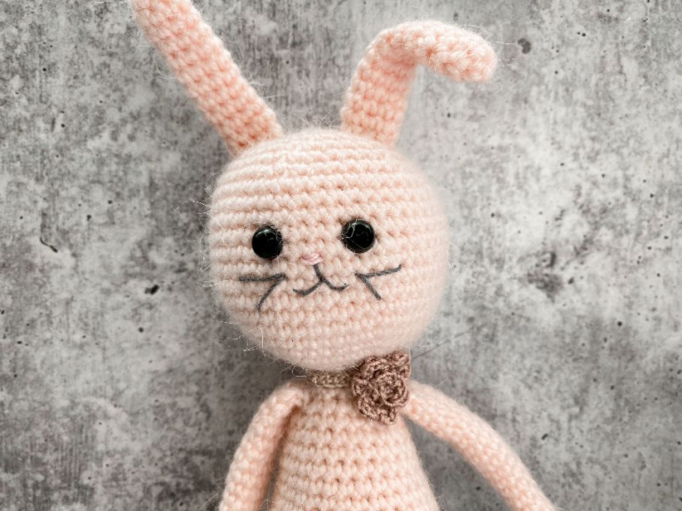 Maisey the Crochet Bunny (Easy Free Pattern) - love. life. yarn.