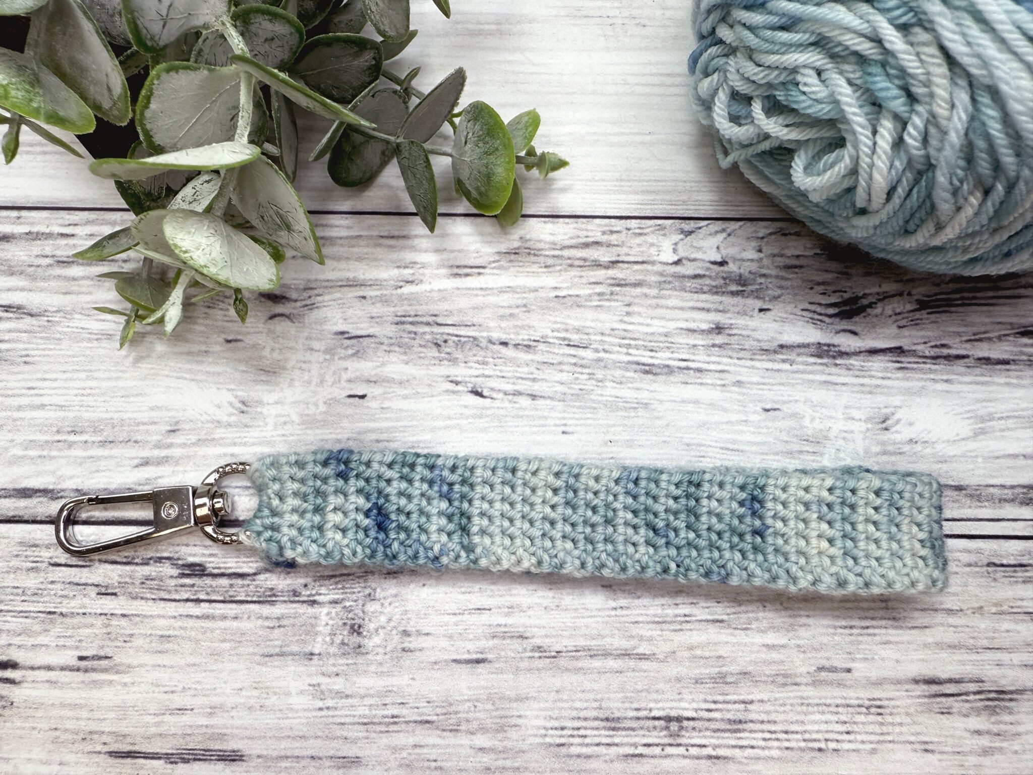 Easy Crochet Wristlet Keychain - love. life. yarn.