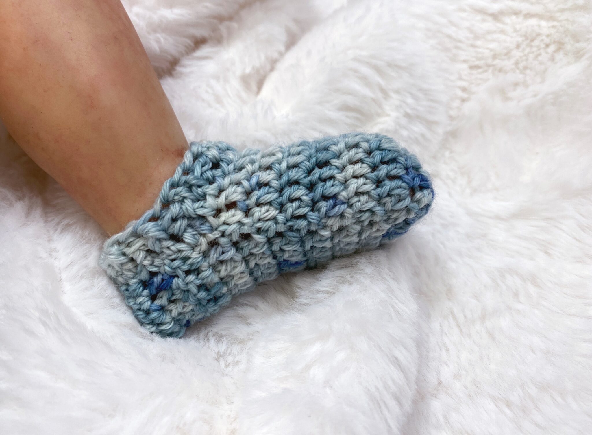 Easy Crochet Baby Socks - love. life. yarn.