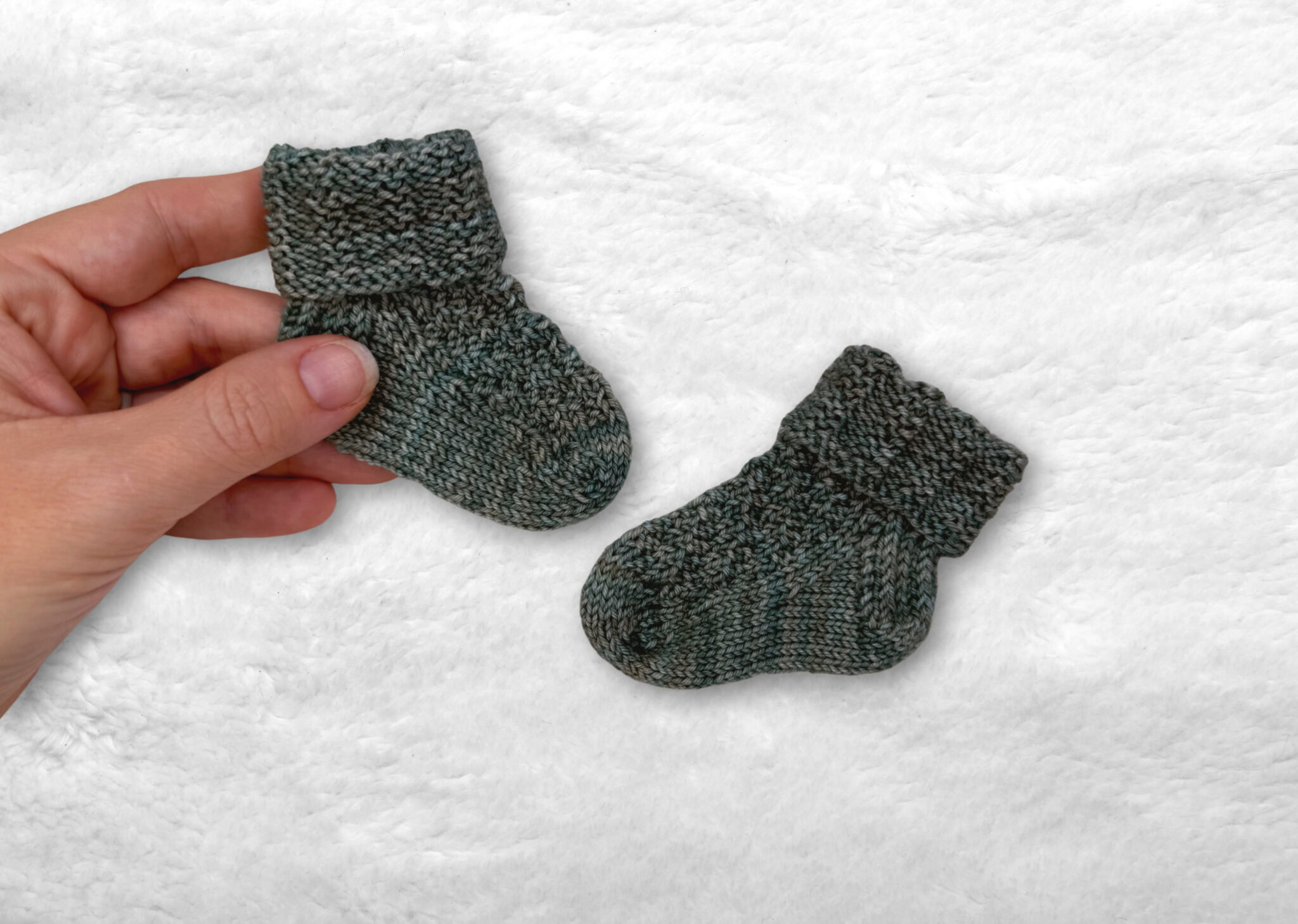 Garden Path Baby Socks (Free Knitting Pattern) - love. life. yarn.