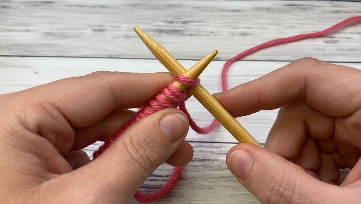 How to Knit the Hurdle Stitch (Easy Beginner Tutorial) - love. life. yarn.