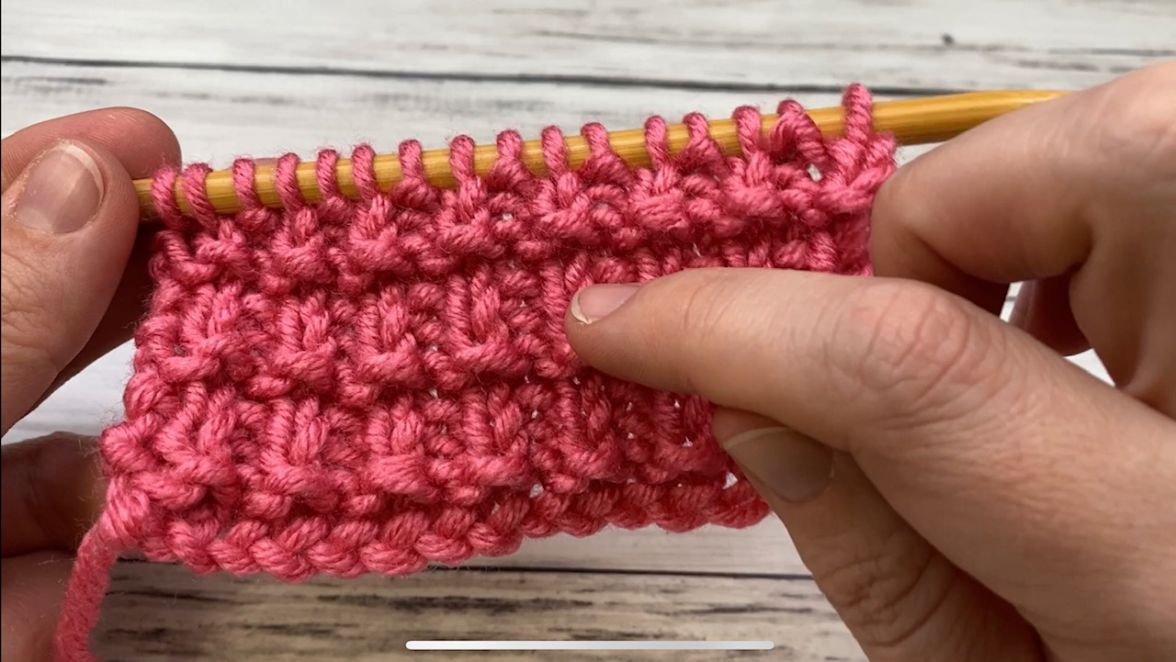 How to Knit the Hurdle Stitch (Easy Beginner Tutorial) - love. life. yarn.