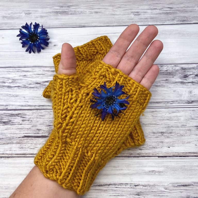 Best Yarn for Mittens | Crochet + Knit - love. life. yarn.