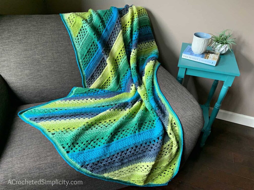 25 Free Mandala Yarn Crochet Patterns to Add a Pop of Color to Your Day ...