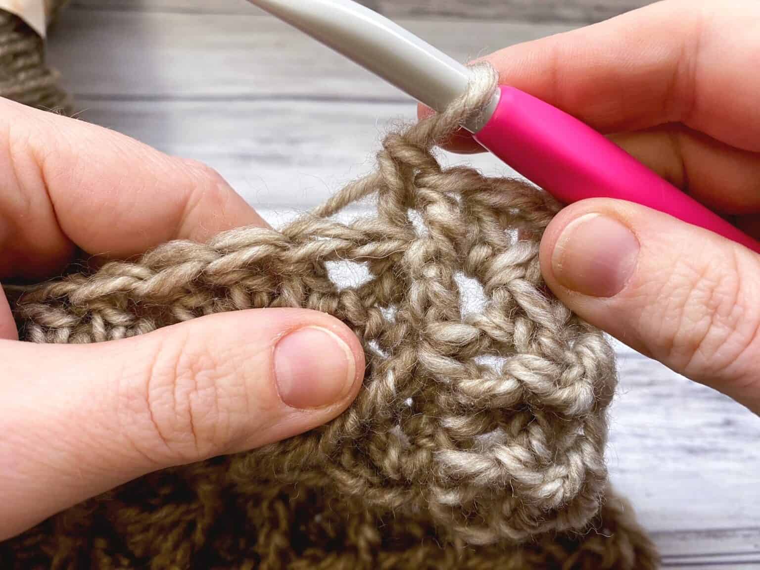 Simple Ribbed Crochet Blanket Border (Easy Tutorial) - love. life. yarn.