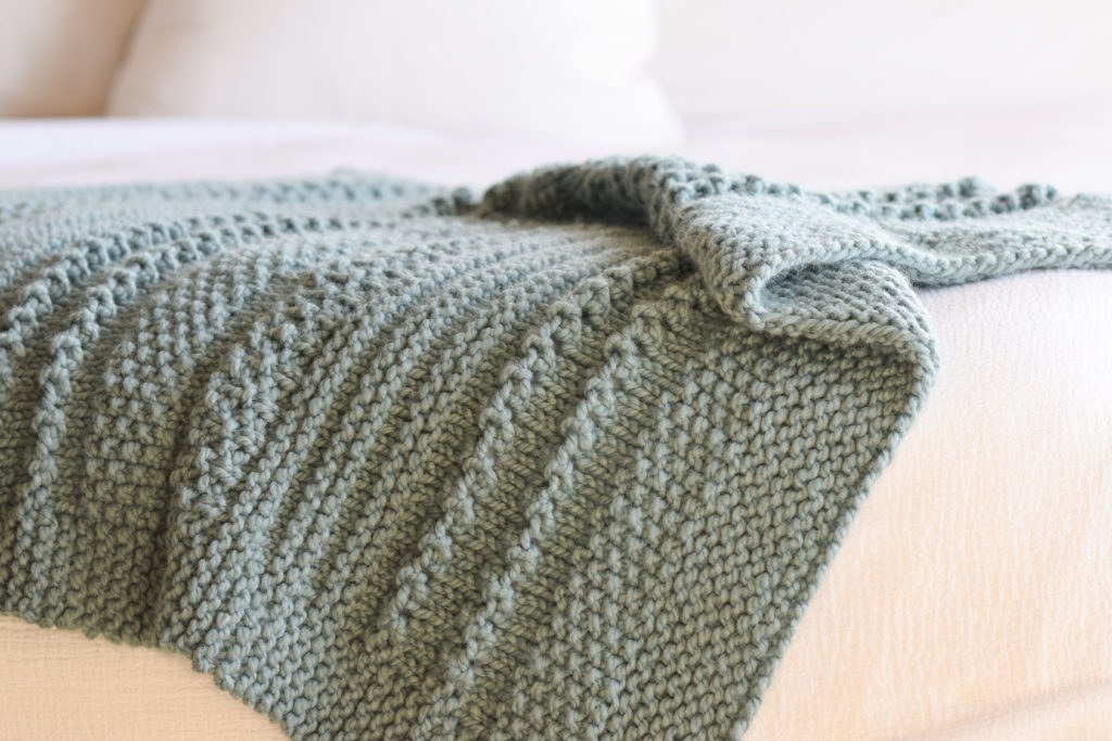 25+ Free Knit Afghan Patterns to Add a Touch of Handmade Elegance to ...