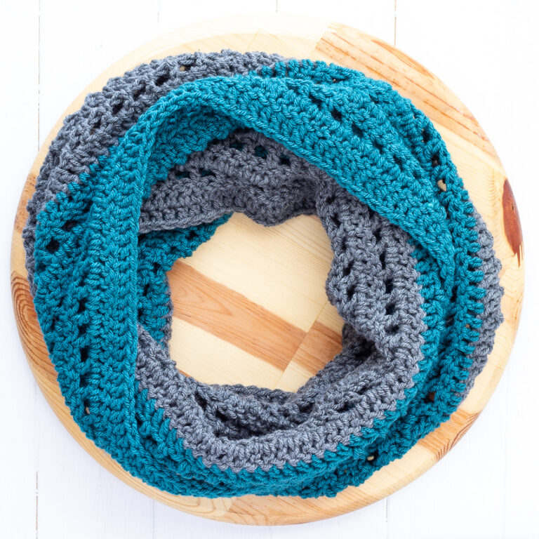 Discover 25+ Stunning Free Crochet Infinity Scarf Patterns! - love ...