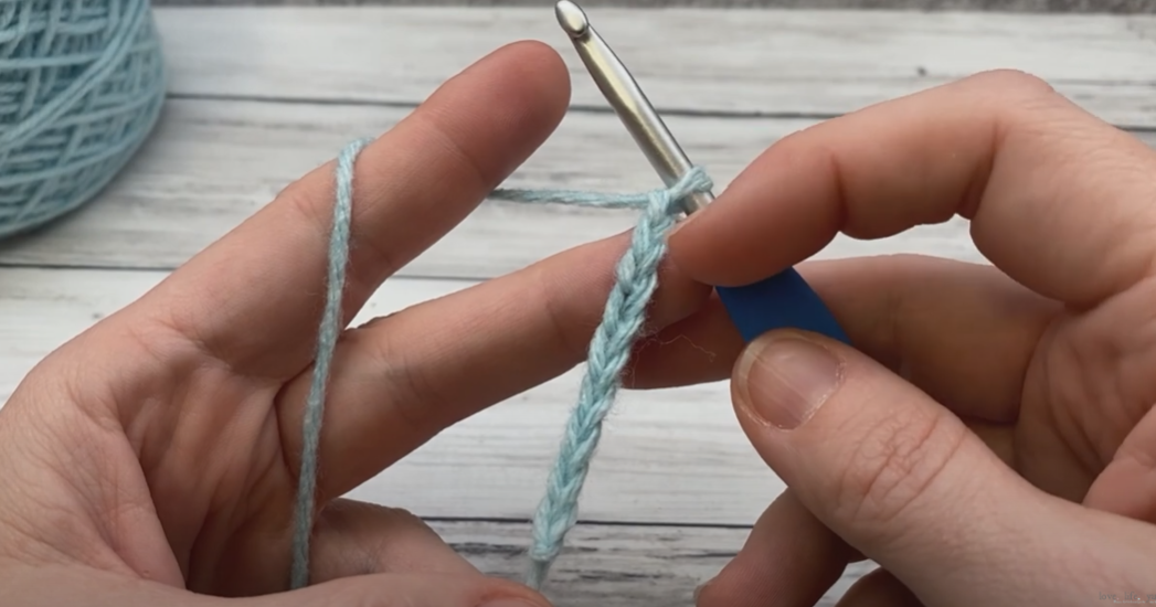 Single Crochet Ribbing (Easy Tutorial) - love. life. yarn.