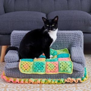 Cat Nap Central: 25 Free Patterns for Crochet Cat Beds - love. life. yarn.