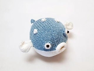 25 Flat Toy Knitting Patterns to Unwind With - love. life. yarn.