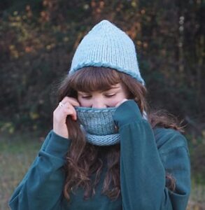 25 Hood Knitting Patterns for Winter Fashion Both Cozy and Cool - love ...