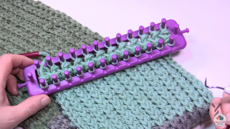 Unraveling the Art of Loom Knitting with 25 Long Loom Knitting Stitches ...
