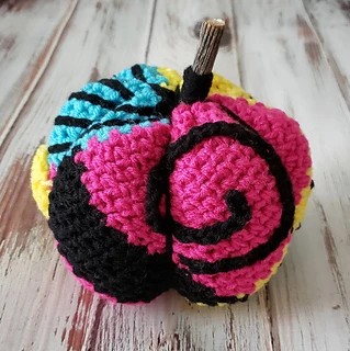 Cozy Up Your Home with 25 Crochet Pumpkin Patterns (They're all free ...
