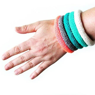 25 Stunning Knit Bracelet Patterns to Make and Wear