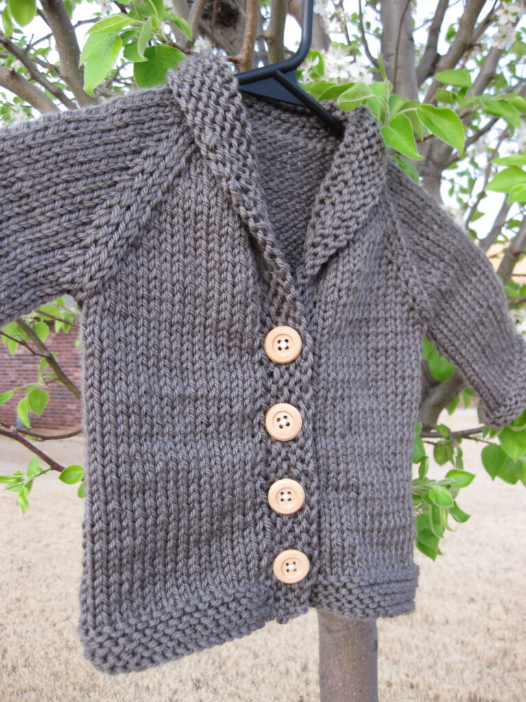 Discover 25+ Adorable and Free Knit Baby Sweater Patterns – Start ...